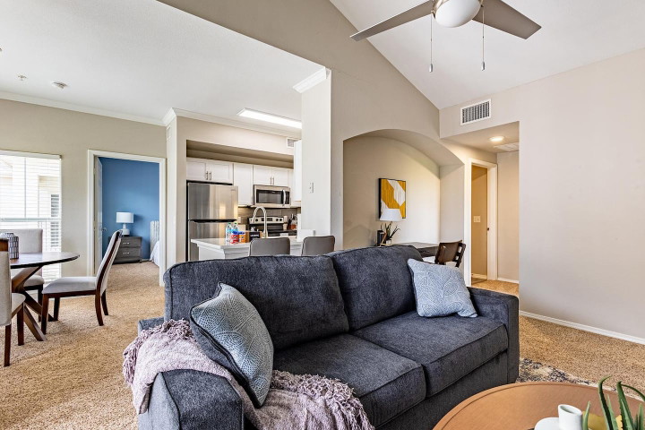 Landing | Amazing 2bd, Gym - League City, TX