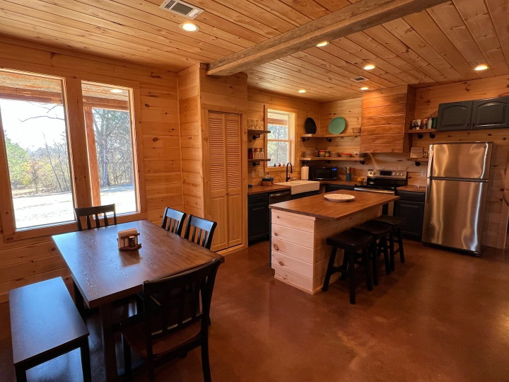 Boss's Cabin - Heber Springs, AR