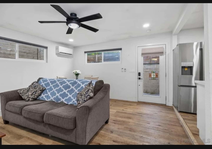 Modern Detached Private 1b/1b Ac/pets - La Mesa, CA