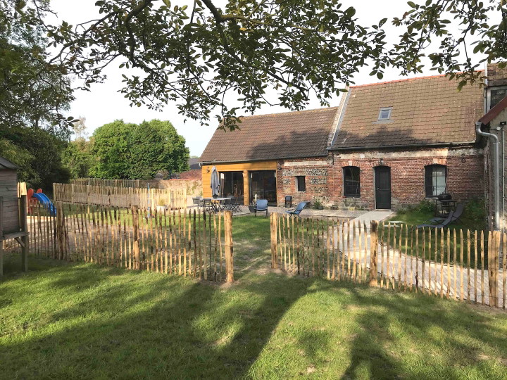 L'intermède: Large Gîte, Garden, Swimming Pool, La Baie - Somme