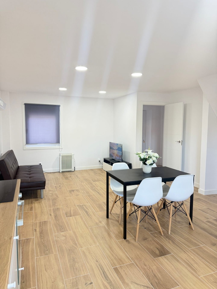 Dúplex Con Terraza Playa, Ocio Y Parking Gratuito. - A Coruña