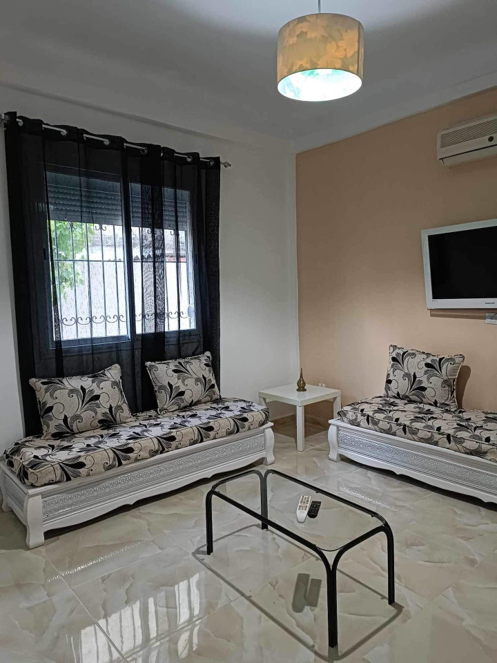 F2 Dans Villa à Annaba Quartier Chabbia - Annaba