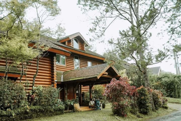 Primara Lodge At Camp John Hay - Baguio