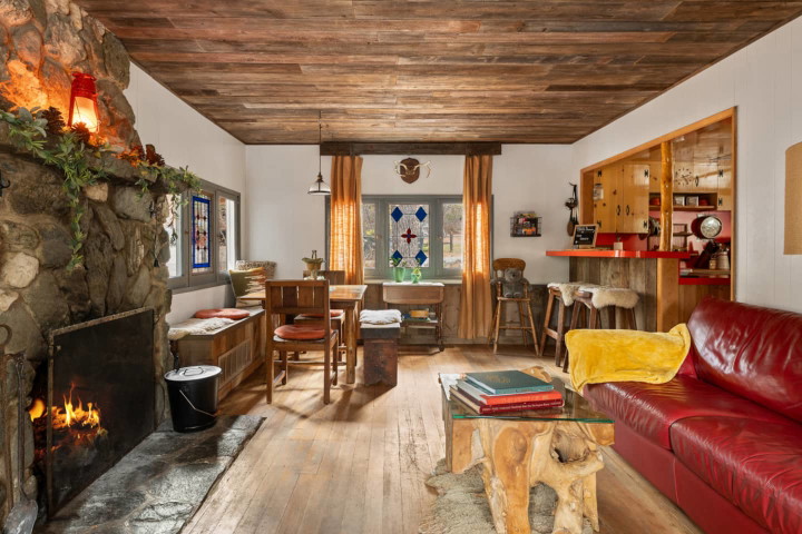 Rustic Retreat | Funfamilycabin W/ Mini Pool Table - Wrightwood, CA