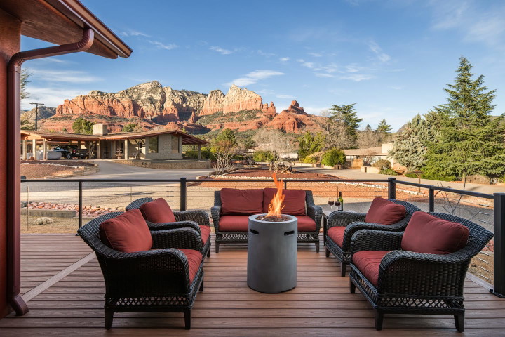 Walk To Uptown + Hot Tub, Firepit, Epic Views - Sedona, AZ