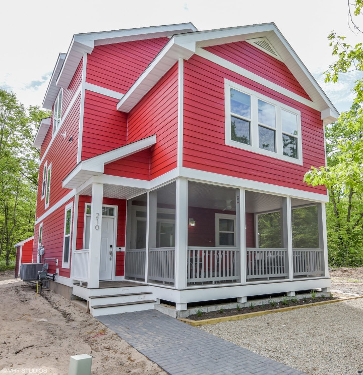 Beachwalk Resort Stunning 4-bed + Loft - Sleeps 18 - Michigan City, IN
