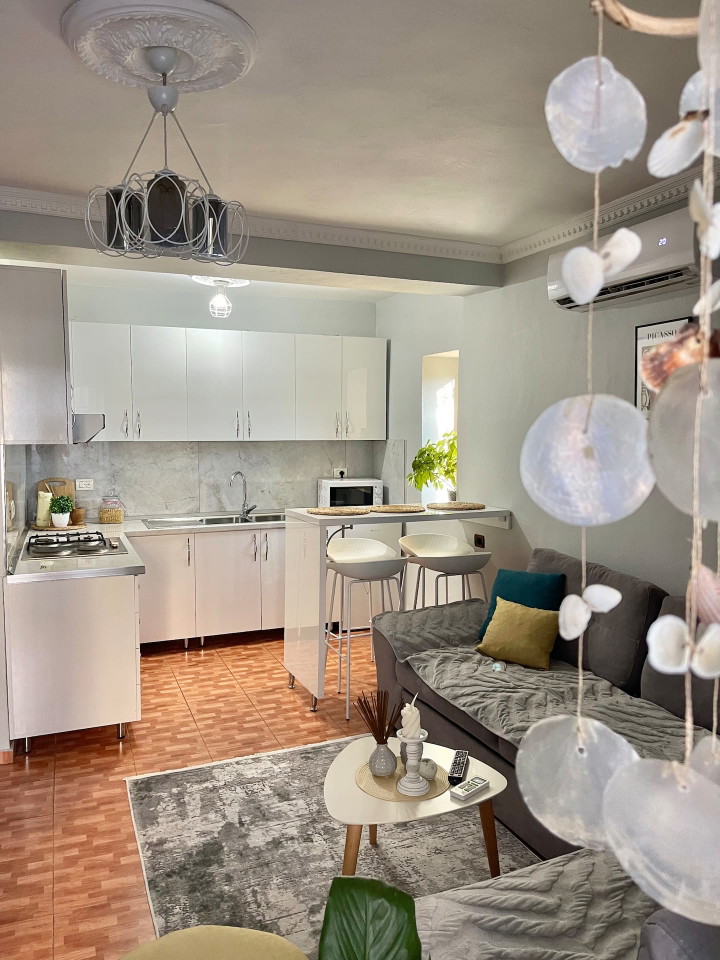 Comfy Flat With A City Center View - Albanien