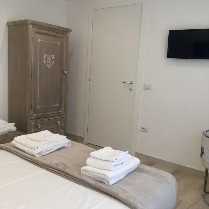 B&b Graffiti In Barbagia Shabby Room N°iun E4995 - Nuoro