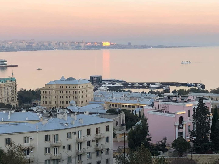 Apartament Near Flame Towers In Baku..1 - Azerbaijan
