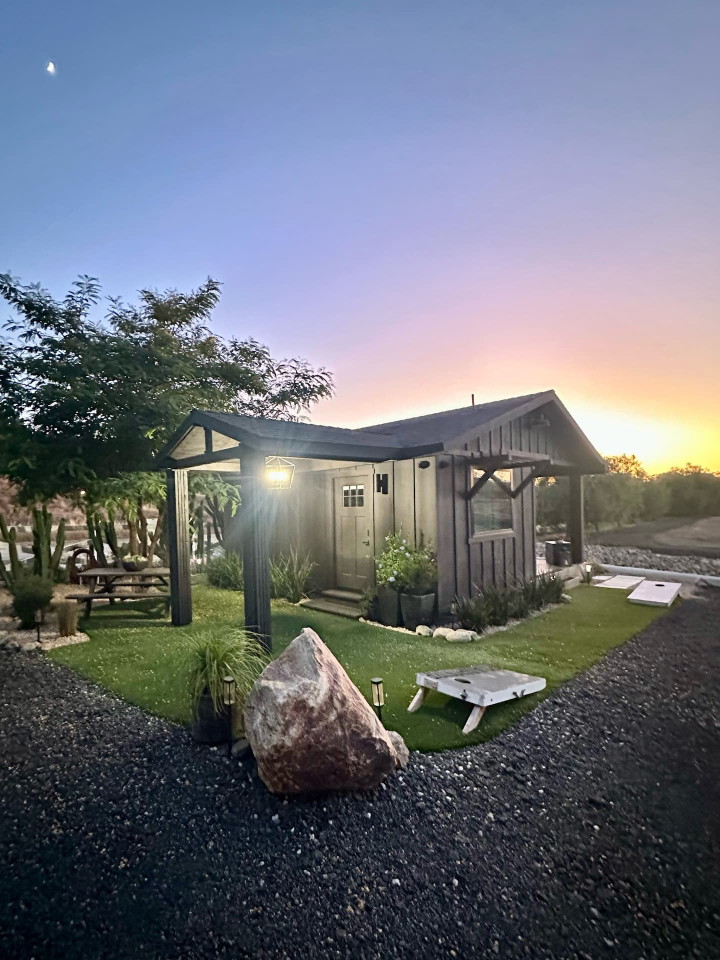The Roadhouse
Follow Us At @Roadhousewinecountry - Temecula, CA