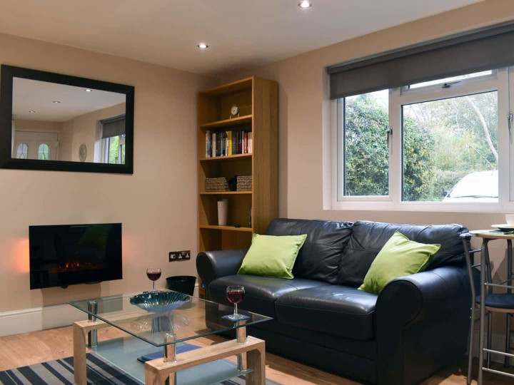 Modern Cabin In Heart Of Shropshire Countryside - Worcestershire