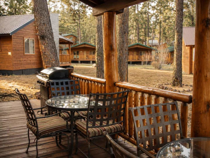 Whispering Woods Cabin #90 - Greer, AZ