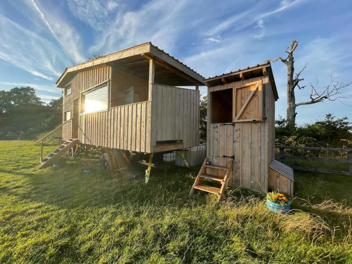 Cabane Autonome Unique Avec Vue Imprenable - South Downs
