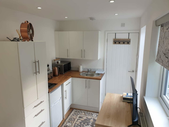 Private & Compact Hideaway, Llandaff North - Cardiff