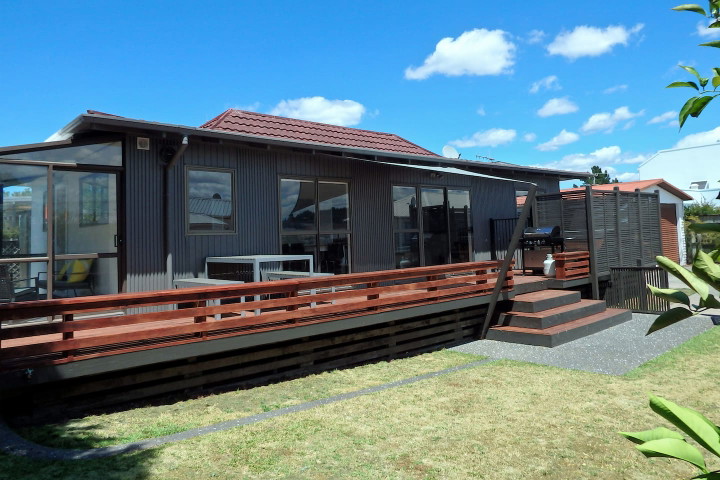 Beach Escape & Spa Whangamata - Bay of Plenty