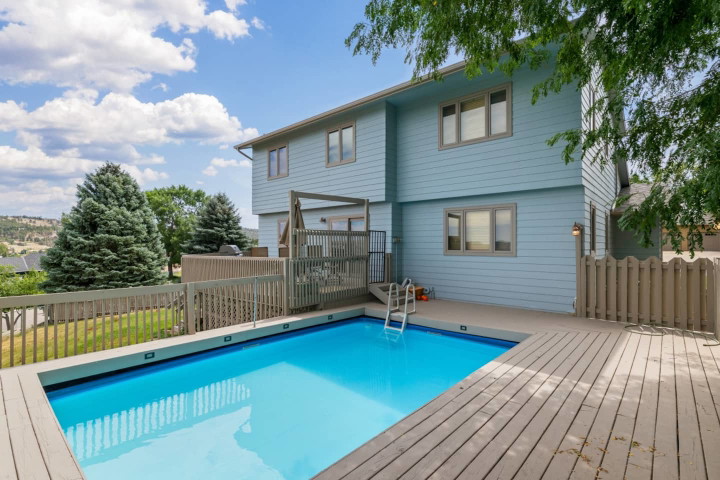 Heated Pool, Views, Chef's Kitchen, 3 Levels - Rapid City, SD