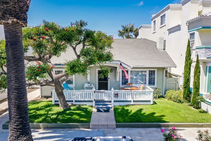Luxury 5 Star Beach Home, Huntington Beach - Huntington Beach, CA