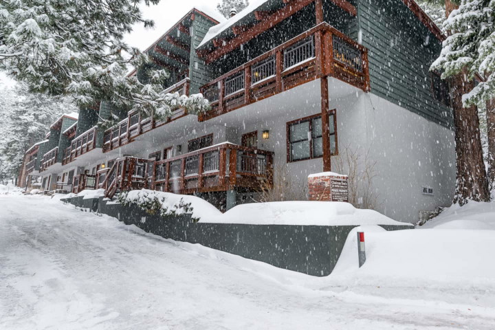 Newly Renovated Townhome Sleeps 8 - Mammoth Mountain, CA