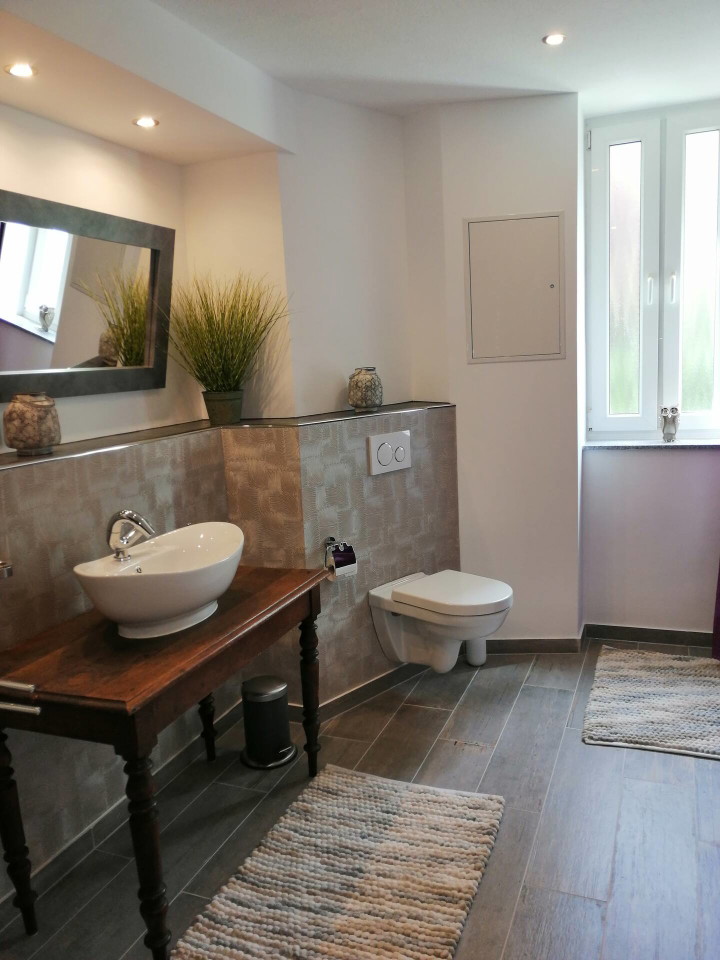 Bright, Stylish Apartment , Close To City Center - Saarbrücken