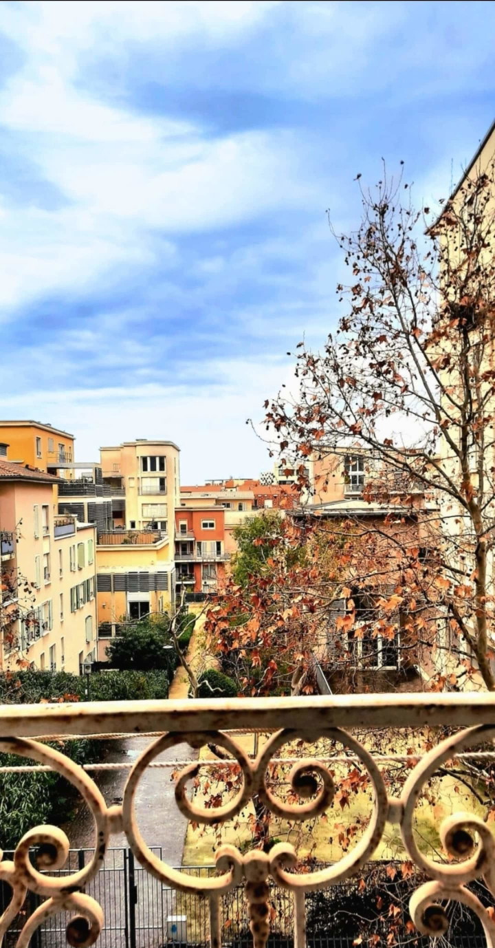 Quiet And Sunny In The Heart Of Marseille - Marseille