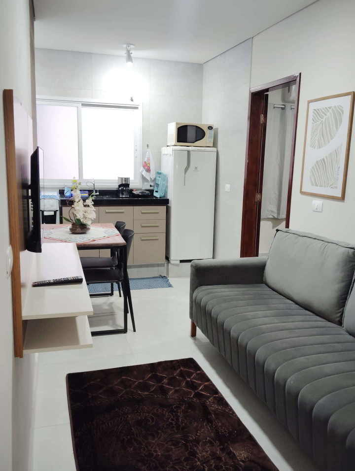 Apartamento 01 Região Central Climatizado - Maringá