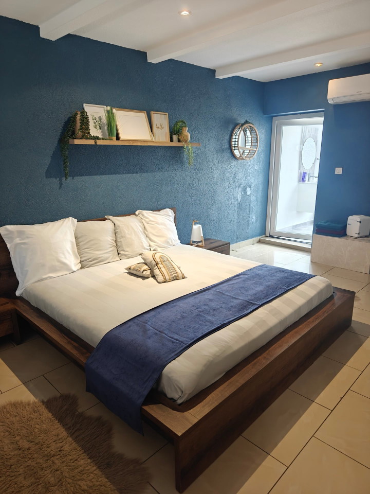 Suite 2 Lits 30 M² Et Salle De Bain Privée Hôtel - Basel
