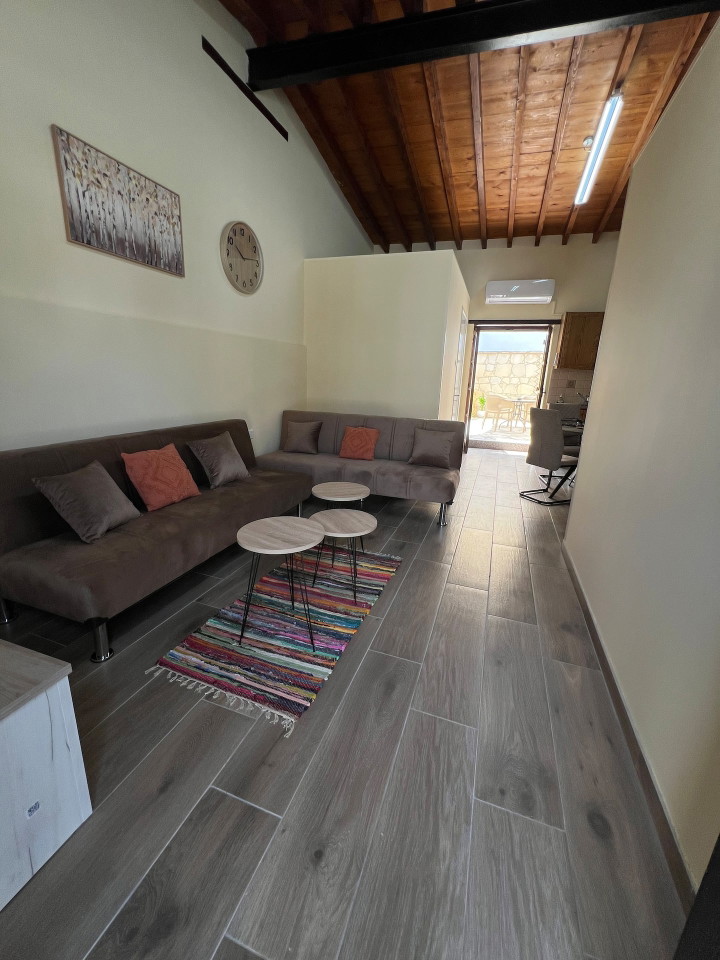 Kiti Square Cottage - Larnaka