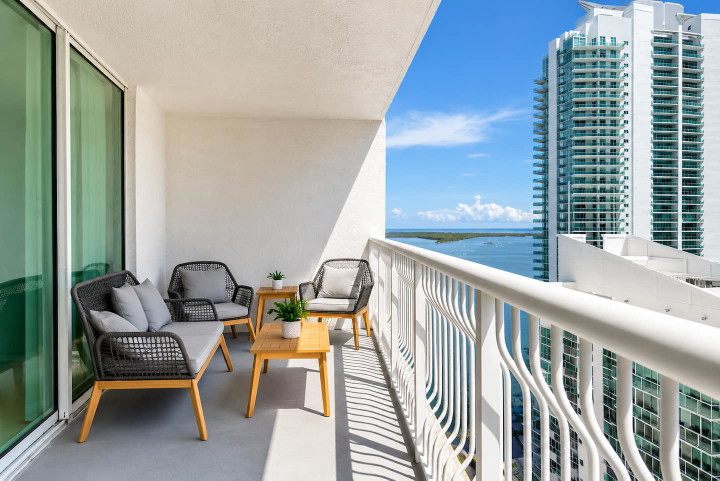 Partial Ocean 3 Beds -1 Bath Brickell @Ownpm10 - South Beach, FL
