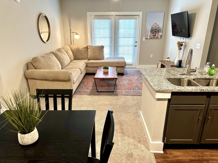 King Bed-pool And Gym-kitchen - Summerville, SC