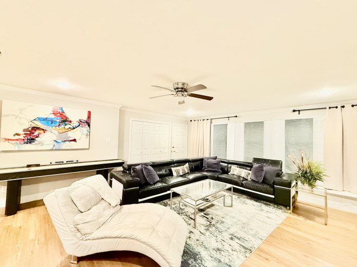Ideal Stylish Vacation Rental For Fans- Walk To At&t Stadium.  Park 4 Cars - Arlington, TX