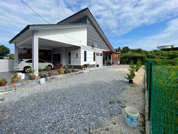 79 Village - Muar