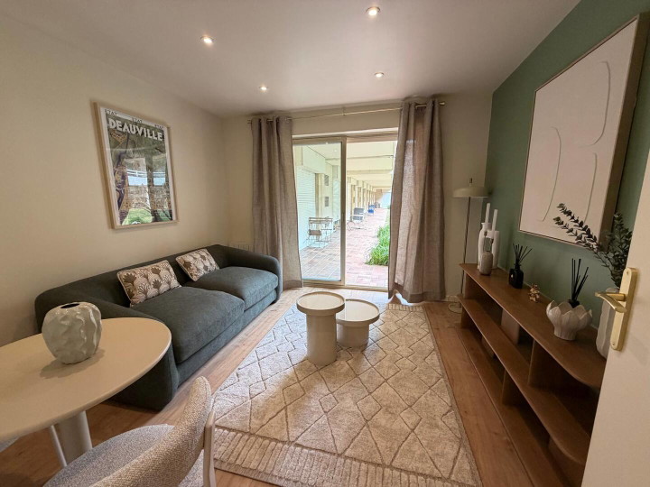 L'appartement Des Planches - Rdc Avec Terrasse - Deauville