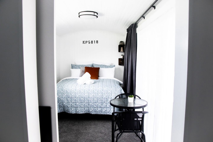 Cabin 8 - Rustic Rails Accommodation - Dargaville