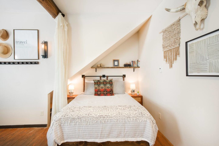 Pac. Street Studio: Style & Space In Heart Of Town - Telluride, CO