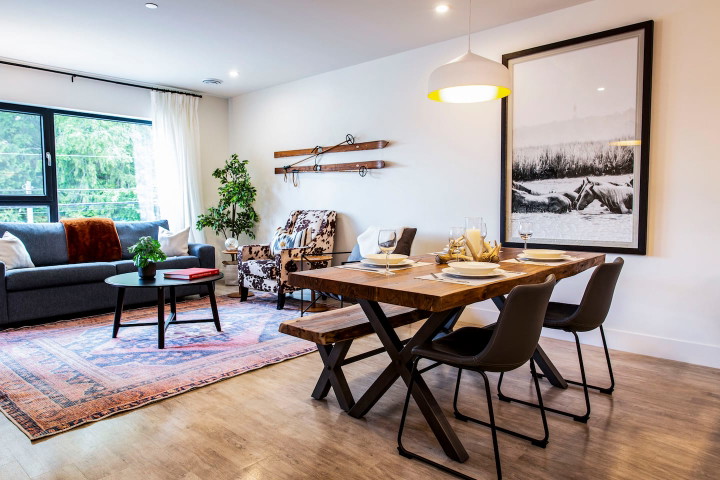 Tucker's Place - Pet Friendly Condo W/ Hot Tub - Revelstoke