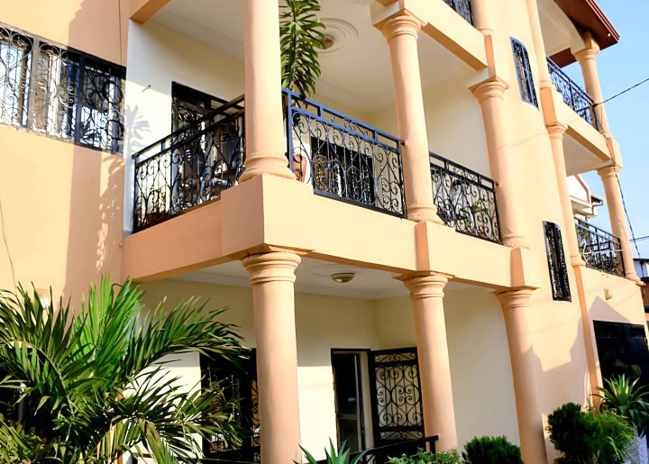 Villa Privée 5 Ch | Calme & Confort | Lambanyi - Conakry