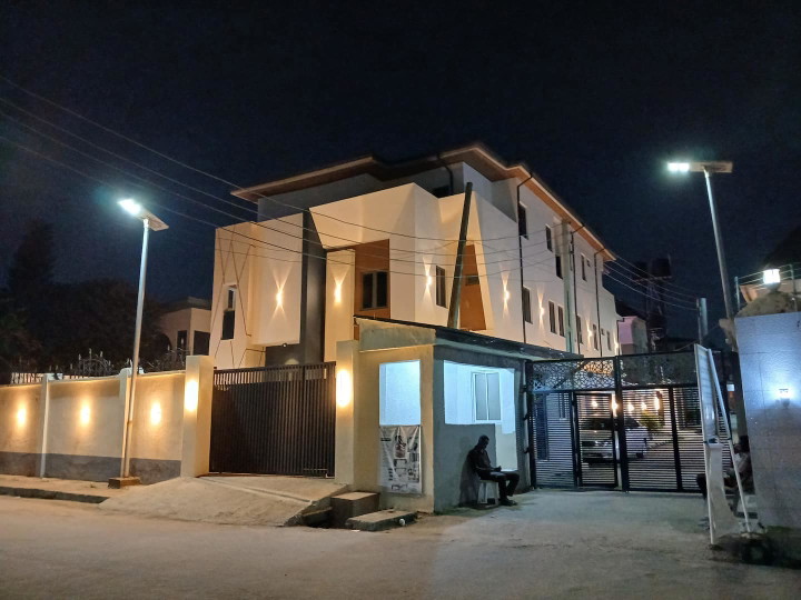 Maison Moderne De 2&nbsp;Chambres Avec Piscine - Lagos, Nigeria