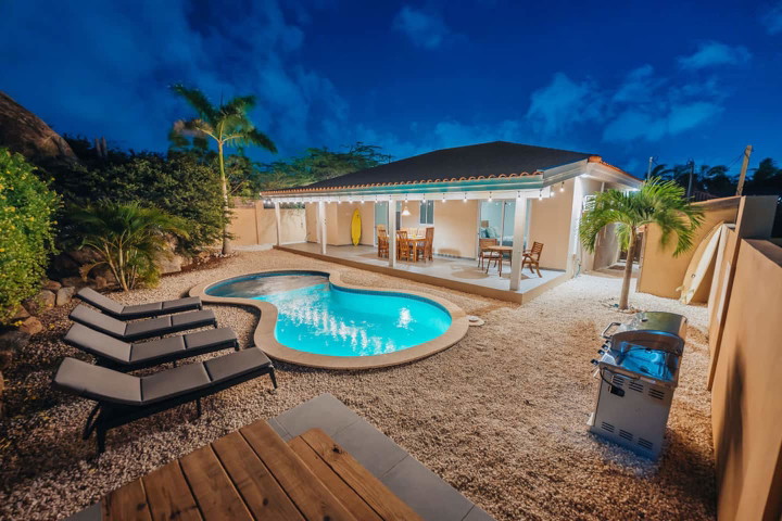 Surfers Retreat | 4br | Pool & Bbq By Lucha - Aruba