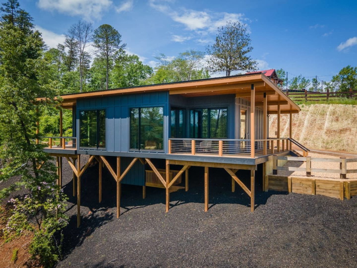 Romantic Suite Overlooking Town|hot Tub|walk To To - Helen, GA