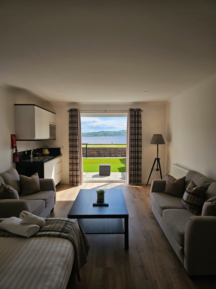 Luxury 1 Bedroom Apartment With Loch View *Whw* - Rowardennan