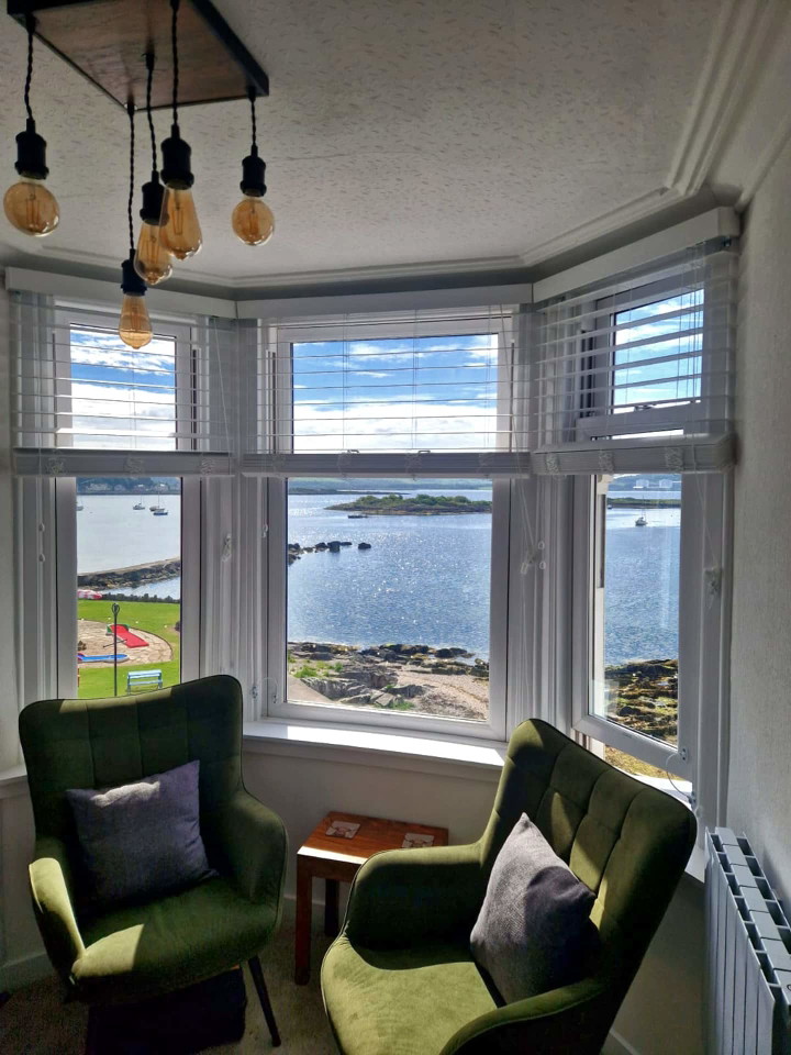 Coorie Inn - Millport