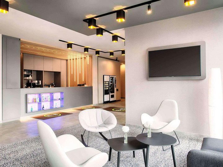 B&b Hotel Stuttgart-neckarhafen - Stuttgart