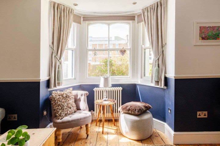 Stylish 2 Bed Seaside Apartment - East Sussex