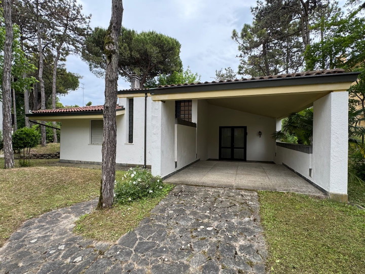 Villa Pineta  Relax A Stone's Throw From The Sea - Lignano Sabbiadoro
