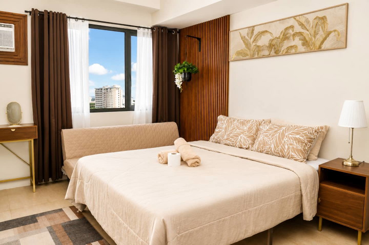 Modern Comfort Near It Park | Cebu City - Cebu