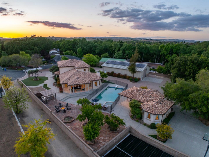Luxury Estate  Pool, Spa, Casita  Sleeps 12 - Atascadero, CA