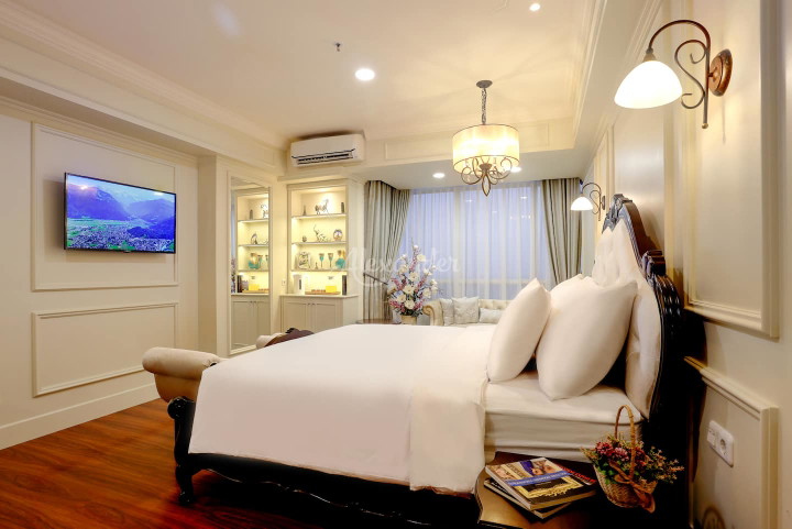 Relax In Style With Alexander's - Jakarta