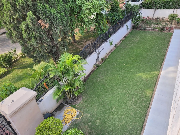 Serene Villa 36 | 2bhk-cozy Garden View | 1st Flr - Chandigarh