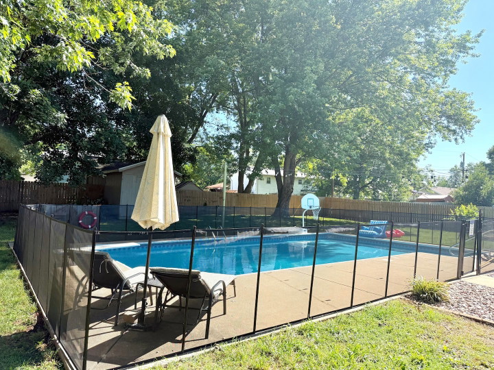 Scissortail Springs: Pool, Fire Pit & Games - Springfield, MO