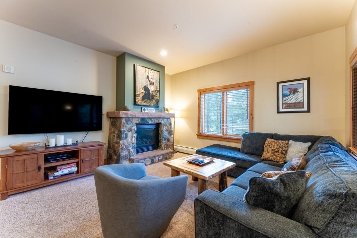 Condo In River Run W/ Private Balcony; Short Walk - Keystone, CO